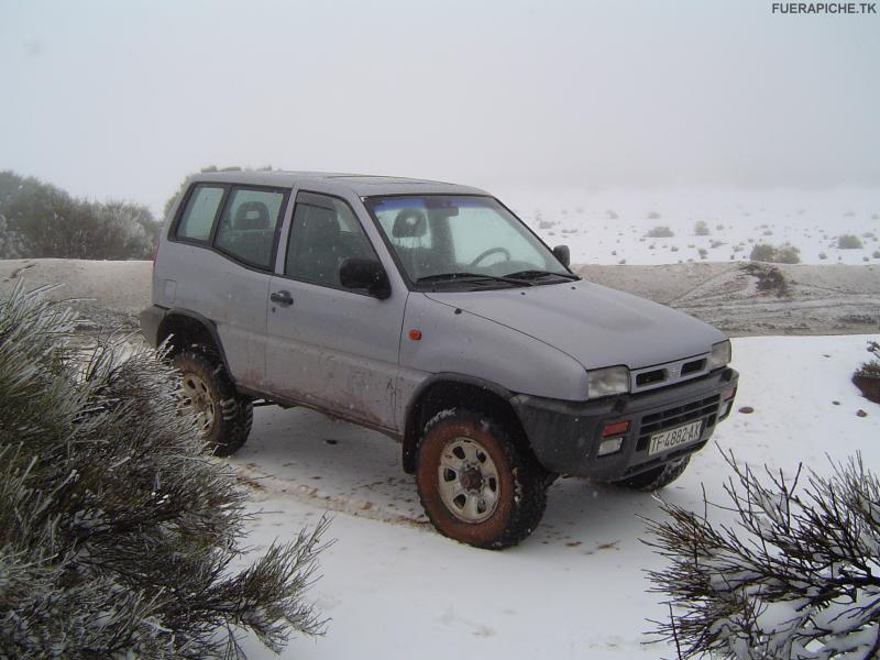 Fotos Nissan Terrano I 4x4